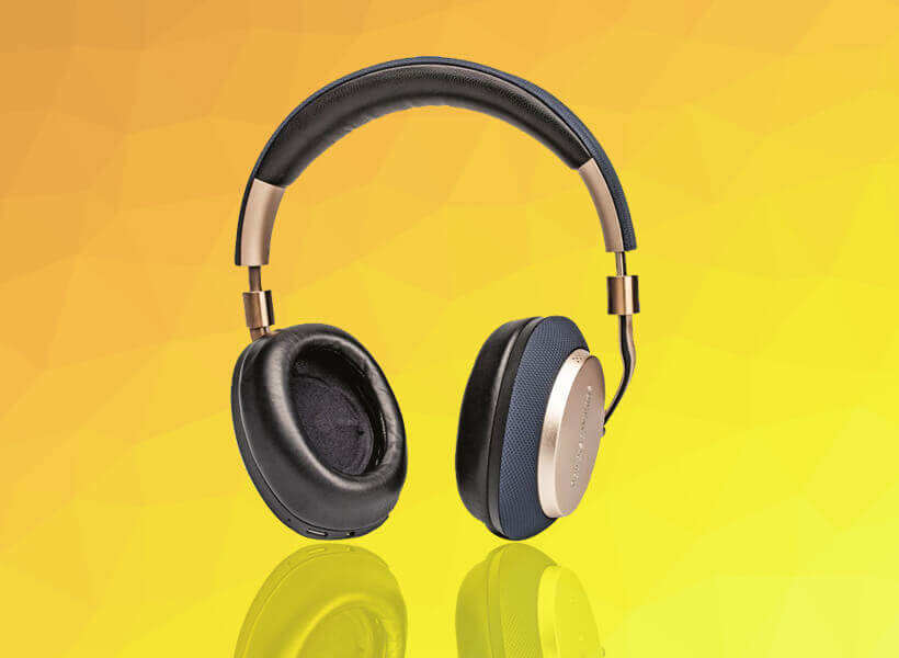 Best Noise Cancelling Wireless Headphones With Microphone in 2021