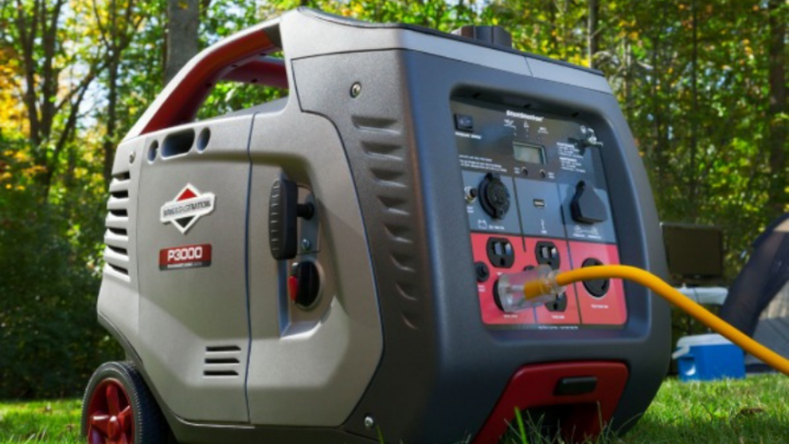 7 Quietest 3000 Watt Portable Generators For Home Use And RV in 2021