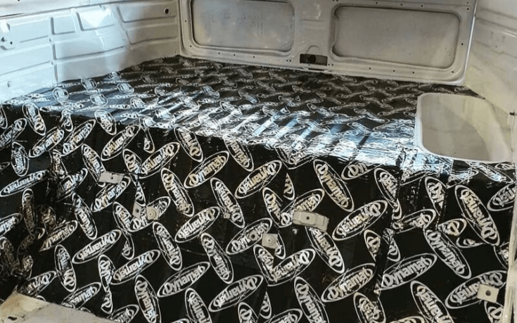 How to Soundproof A car from Outside road noise : 6 tips to reduce noise