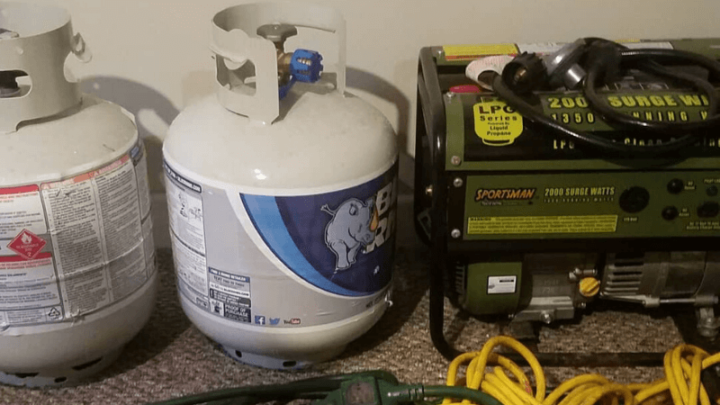 6 Best Quiet Propane Generator For RV: Reviews & Buying Guide 2021
